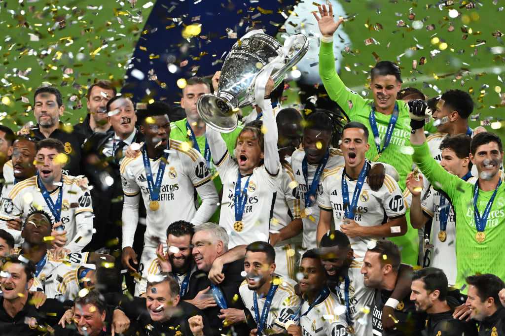 Real Madrid Beat Borussia Dortmund 2-0 To Lift 15th UCL Trophy ...