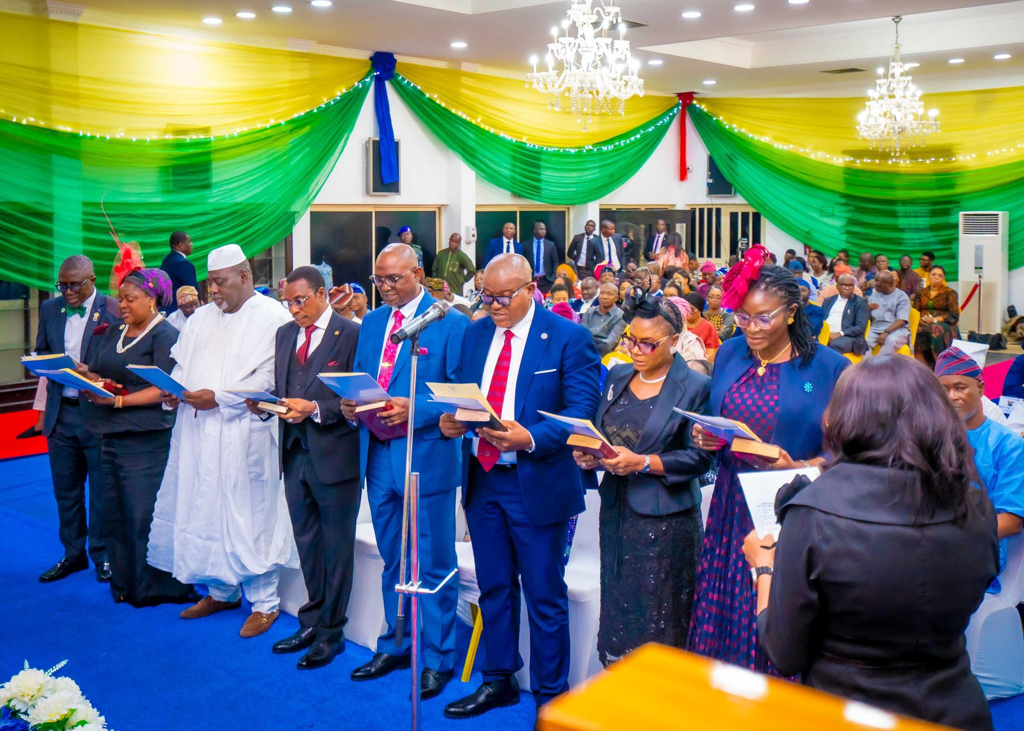 Sanwo-Olu Swears In Eight New Permanent Secretaries - SilverbirdTV