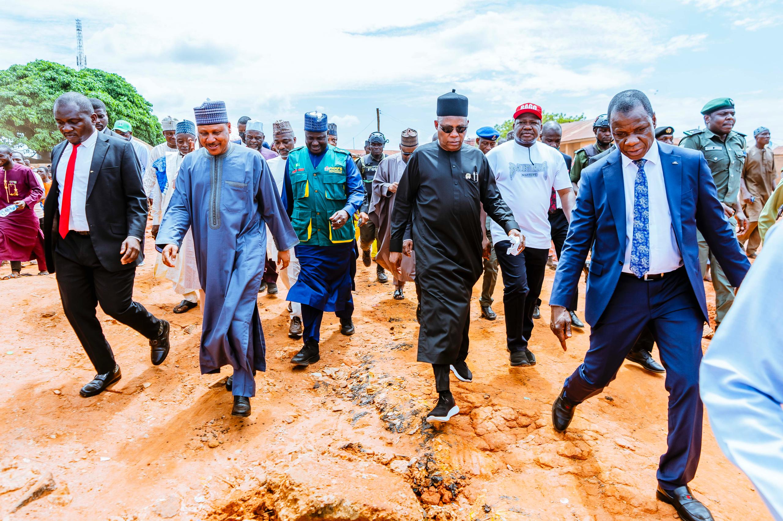 VP Shettima Visits Flood-Ravaged Mokwa, Announces N2bn Aid - SilverbirdTV